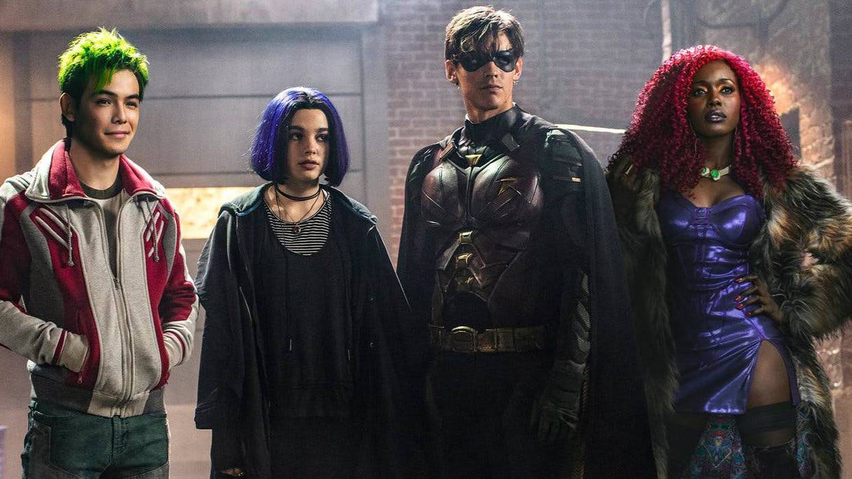 Сериал Титаны - 1 сезон 1 серия / Titans