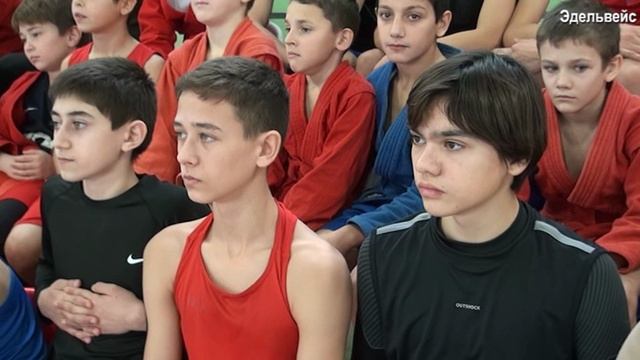 Мастер-класс с чемпионами в Апшеронске