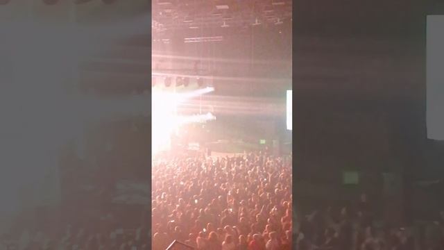 "Моя бабушка курит трубку" песня Гарика Сукачева на концерте 06.12.24