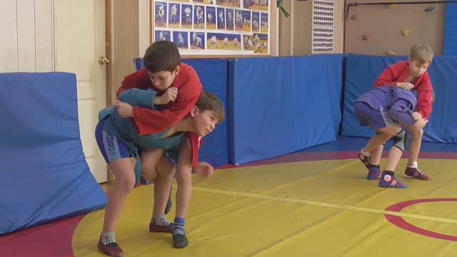 Контрприем против обвива мельница с падением