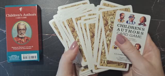 Игральные карты Children's Authors Card Game. Распаковка и обзор 👍