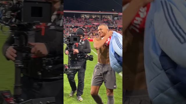 Мбаппе был очень доволен после игры с Жироной