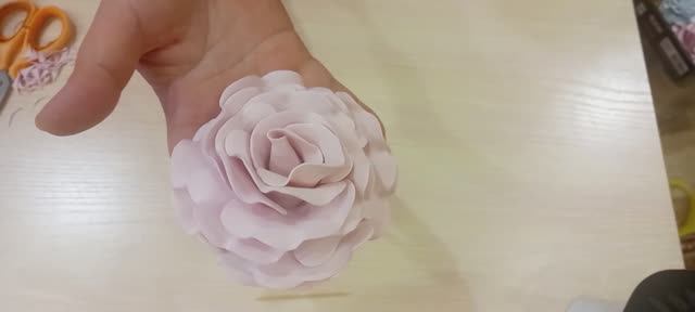 Чудесная роза из фоамирана своими руками всего за 9 минут