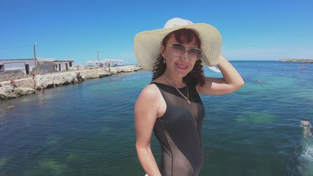 Что мы делали в Крыму этим летом? Доступный пляж на западе Крыма. Легендарный Ребзик в сезон 2024.