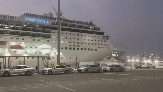 ОАЭ.Круиз на лайнере из АБУ-ДАБИ. ПортАБУ-ДАБИ