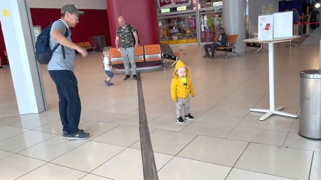 Часть 1. Якутск-Москва, Заселение и Кидзания 8-9 июня 2022 г.