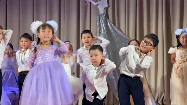 Ийэ кунэ. 1 «а» кылаас, Айыы кыьата. 18.10.2024 г.