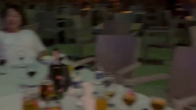 Часть 7. Бассейн, ужин, покатушки на электроскутере