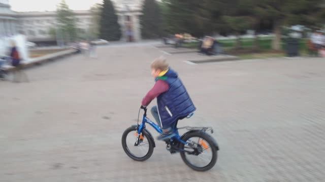 На велике. Май 2015