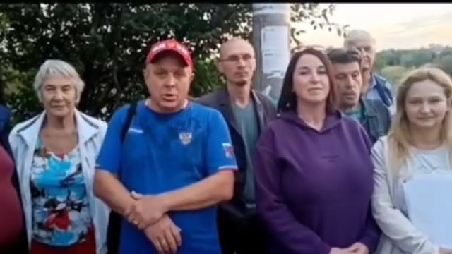 Жители микрорайона