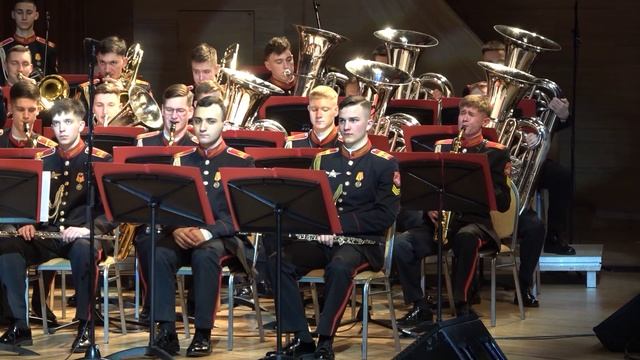 Дж. Барнс - "Симфоническая увертюра"