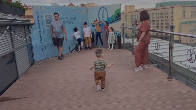 Часть 3. 12 июня - день России, прогулка по городу