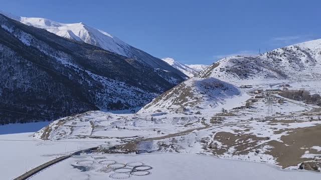 Владикавказ. Древний замковый поселок Лисри. Новый горнолыжный курорт Мамисон. МЫ ЗАСТРЯЛИ!