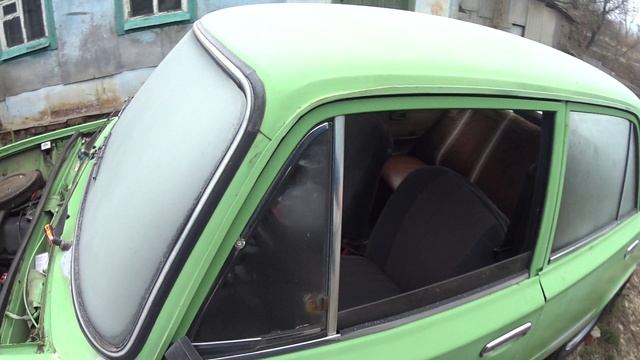 Сельские будни, меняю задние фанари на жигулях