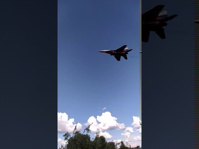 Возвращение "Стрижа" на МиГ-29 после сольного выступления