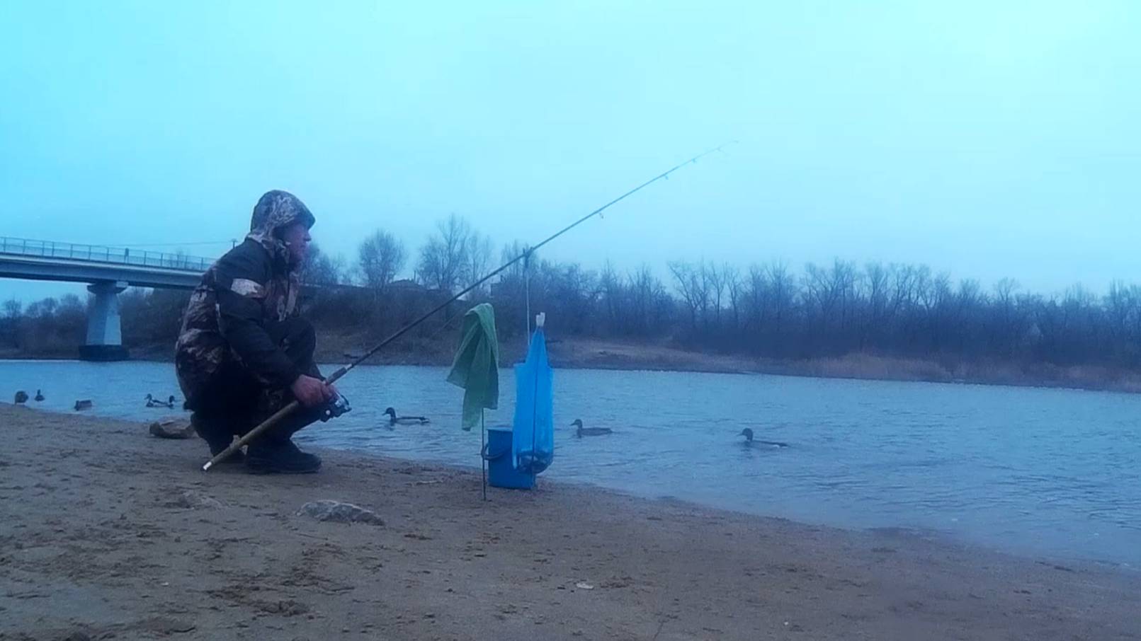 В начале декабря за плотвой на Ахтубу при минус два.