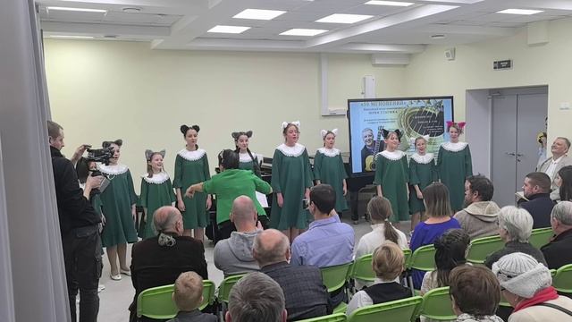 Концерт композитора Ю.Н.Стасюка "8 котят" хор "Мелодия "