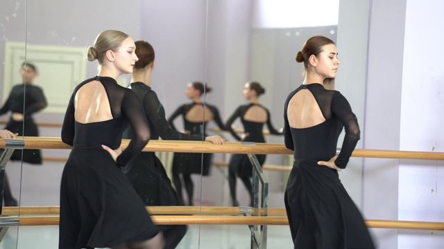 Аршинин В.А. Национальные особенности народного танца