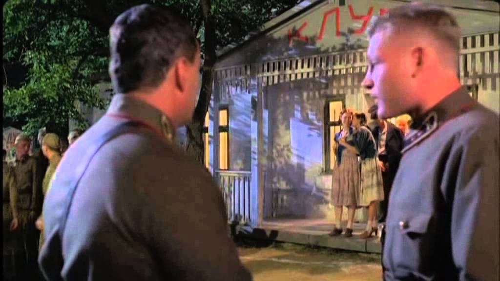 " НА ПОЗИЦИИ ДЕВУШКА..." ( ОГОНЕК ) ( песни военных лет, видеоклип)