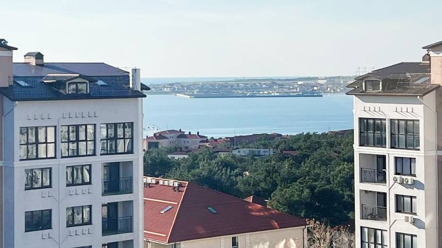 Цена квартиры в Геленджике 9.3 млн.р. ЖК "Акварель" на переулке Больничном с видом на море.