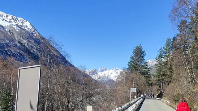 Военно-Сухумская дорога. Карачаево-Черкессия. Кавказ.