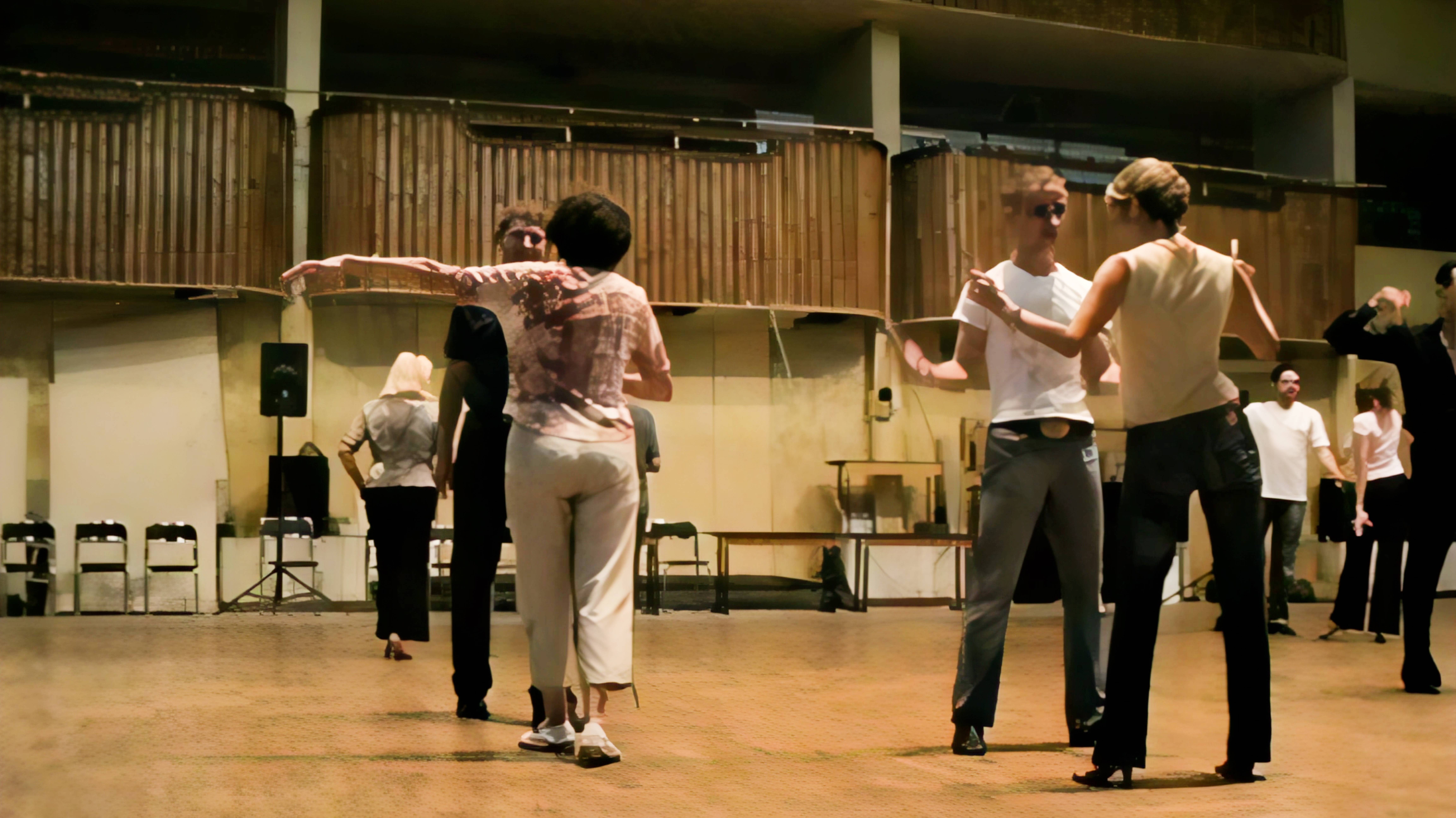 Занятия в клубе бального танца "Фиеста" (Калининград 2007 г.) - румба (2)