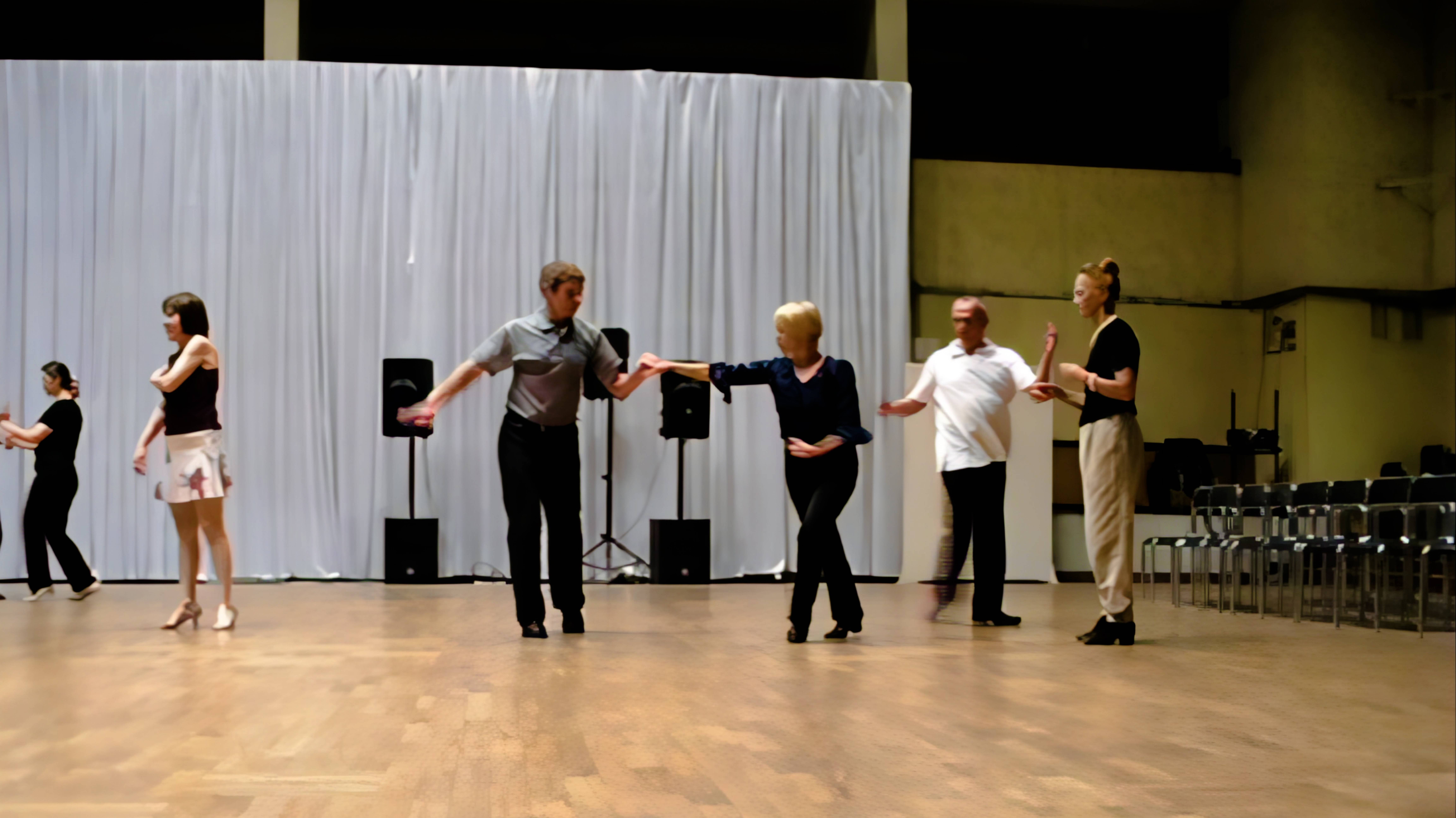 Занятия в клубе бального танца "Фиеста" (Калининград 2007 г.) - сальса (2)