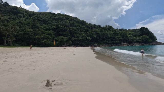 Своя собственная бухта рядом с пляжем Карон, Пхукет. Обзор отеля 5 * Le Meridien Phuket Beach Resort