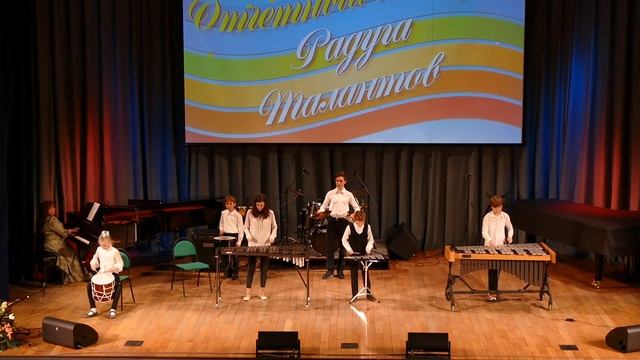 Арам Хачатурян «Лезгинка». (Видновские барабанщики)