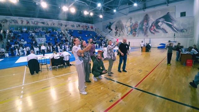 2024.12.08. Так вручают награды ..