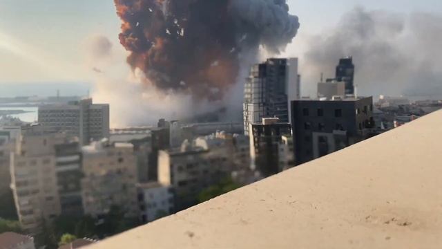 Взрыв в Бейруте замедленная съемка FullHD