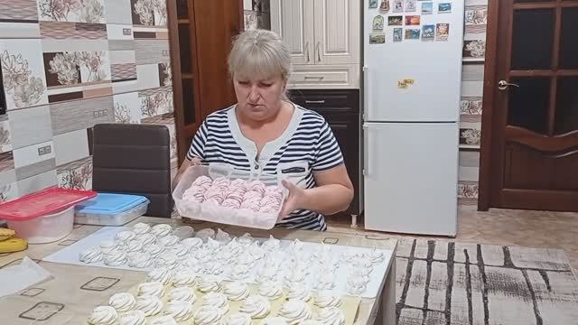 Присматриваю Обои. Кабачки не понравились. БАНАНОВЫЙ ЗЕФИР.