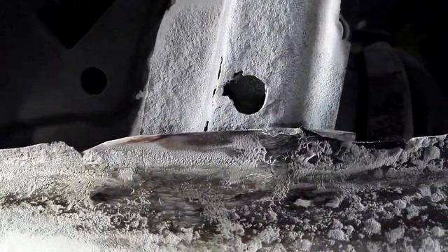 Сквозная ржавчина, как сделать правильно ремонт двери.