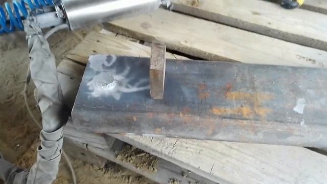 Проверка прочности напыления металла