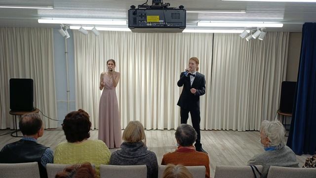 1. Мама Боржуа (Войнов Ваня, Ковалева Юля)