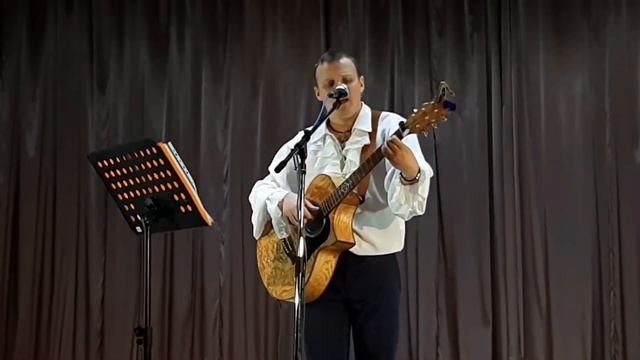 ЕГОР ТРОФИМОВ - авторский романс "Как вечер тих ..." (Live, фрагмент, 18.12.2020 г.)