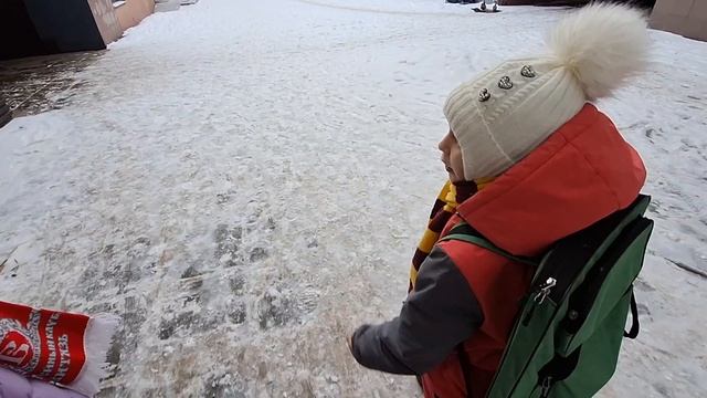 Видео привет от 14 декабря 2024 опять рисование и поход за подарками