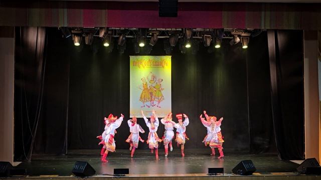 24.12.14. Отчетный концерт. Мокшанские вихлявицы.mp4