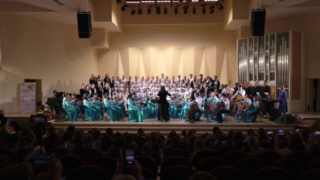 М.И.Глинка "Славься" 
из оперы "Иван Сусанин"