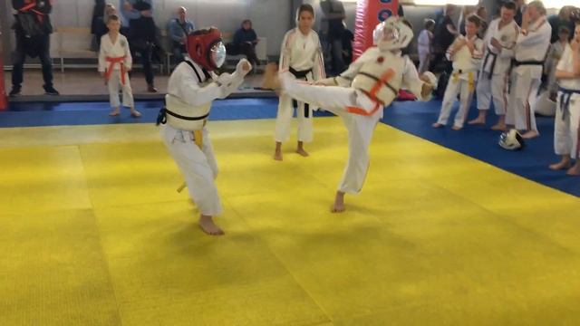 Турнир на призы СК Чемпион 22.10.2017 Петр Рыбас (белый шлем) 1 бой