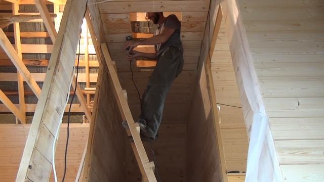 Лестница на чердак, установка