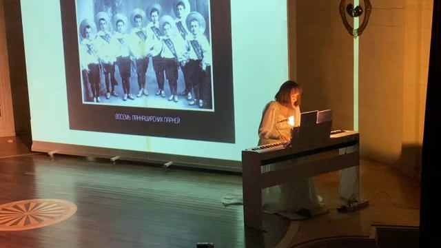 Ч.Чаплин Вальс из к/ф "Огни Большого Города"/Наталья Иванова/Театр Старого Парка/Кабардинка 24.01.21