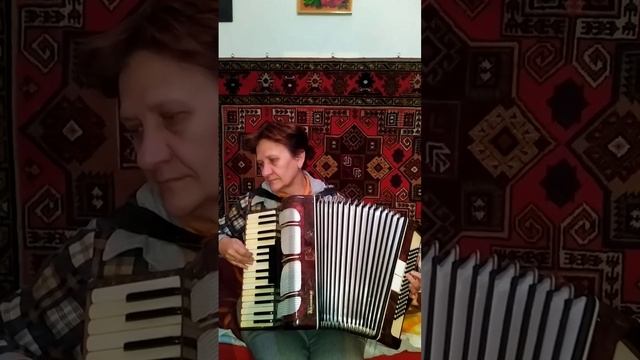 Музыкальная открытка внукам.