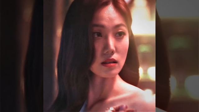 название: девушка в маске