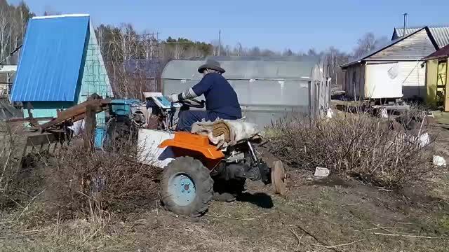 Вилы к минитрактору