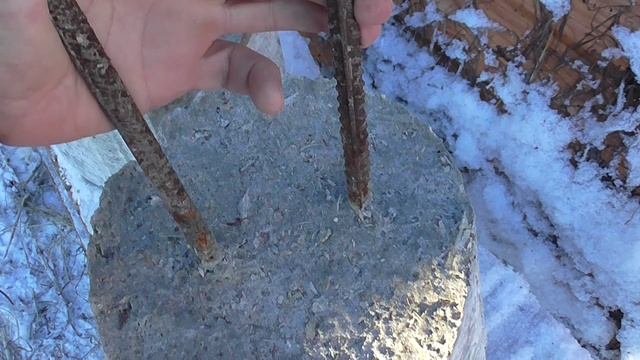 Арматура и монолитный арболит.