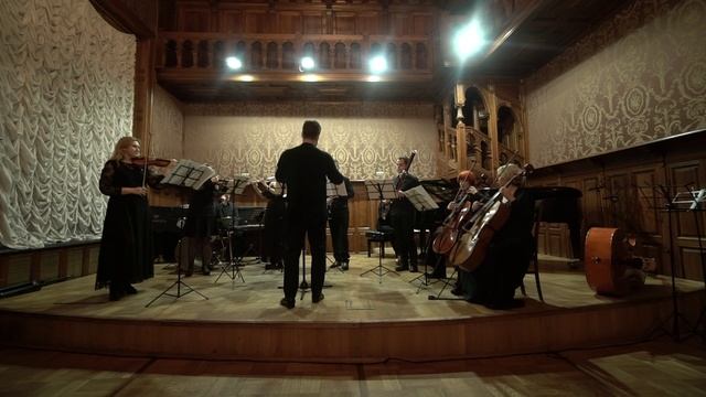 Дмитрий Орехов.
«Осенние скрипки», сюита из музыки к пьесе И.Сургучева