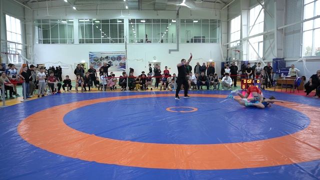 Новотитаровская. Вес 48 кг. финал Вячеслав Мнацаканян (Краснодар)-Ярослав Смердов (Новочеркасск)