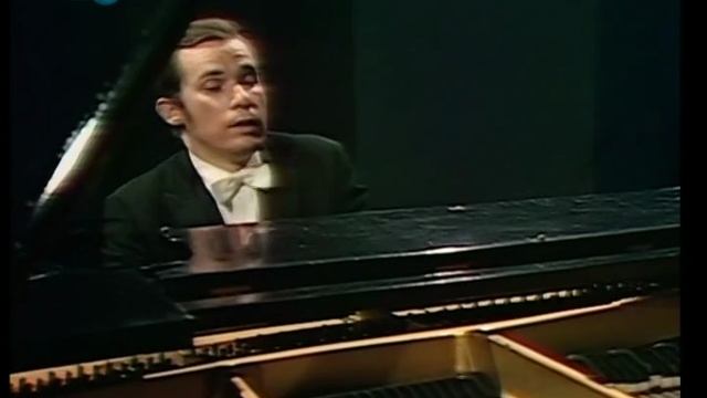 Bach Keyboard Concerto 7 in G minor BWV 1058 Glenn Gould, Toronto Symphony & Vladimir Golschman
