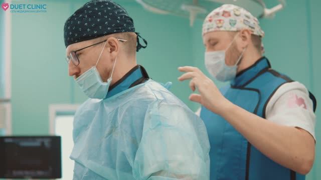 Окклюзия наружной подвздошной артерии. Съемка сосудистых хирургов Дуэт Клиник Новосибирск